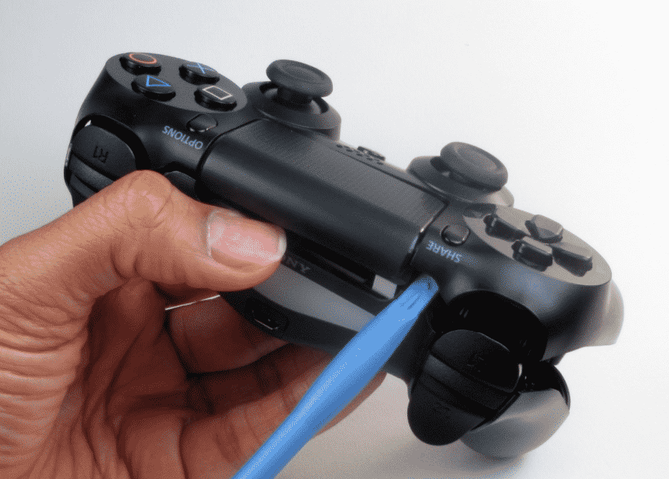 Votre joystick PS4 bug ? Comment le réparer